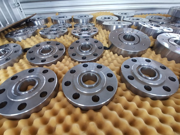 EN 1092-1 Type 32 Loose Plate Flange Titanium Weld-On Plate Collar